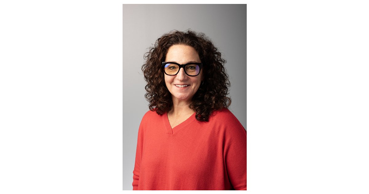 Capitalizing on Connectivity: TextNow's Strategic Ad Revenue Play ...