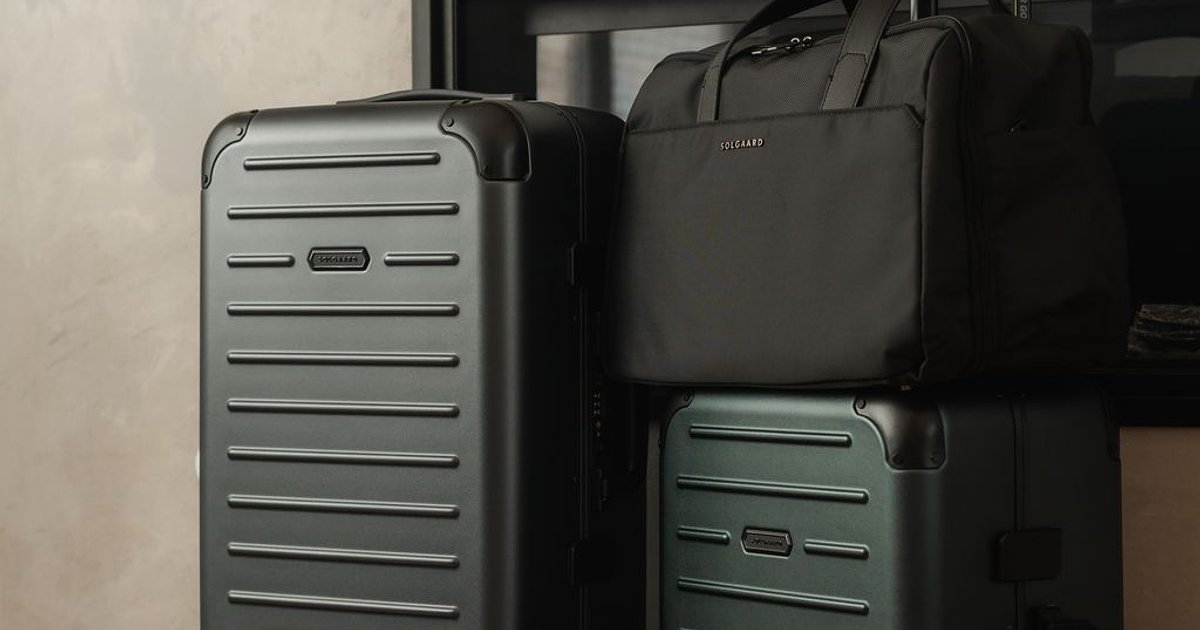 Beyond the Bag: Solgaard's Bet on Holiday Travel Chaos - BriefGlance.com