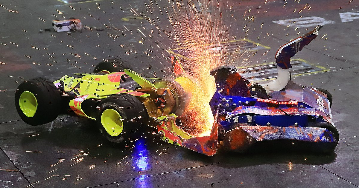 BattleBots' Bold Gambit: AI Bots and YouTube Pivot Shake Up Sports ...